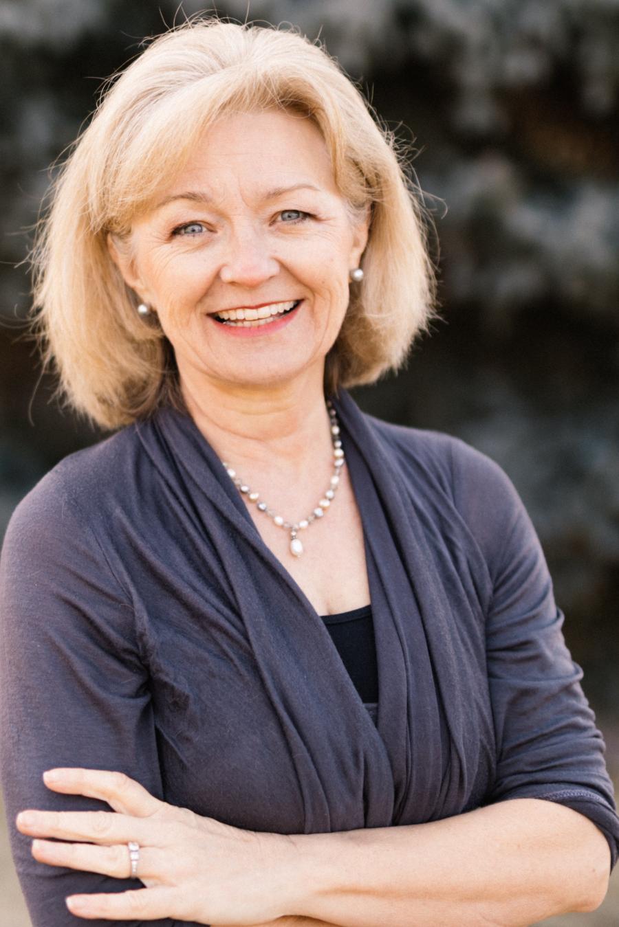 Melissa Neathery, PhD, RN, CNE | Louise Herrington School of Nursing ...